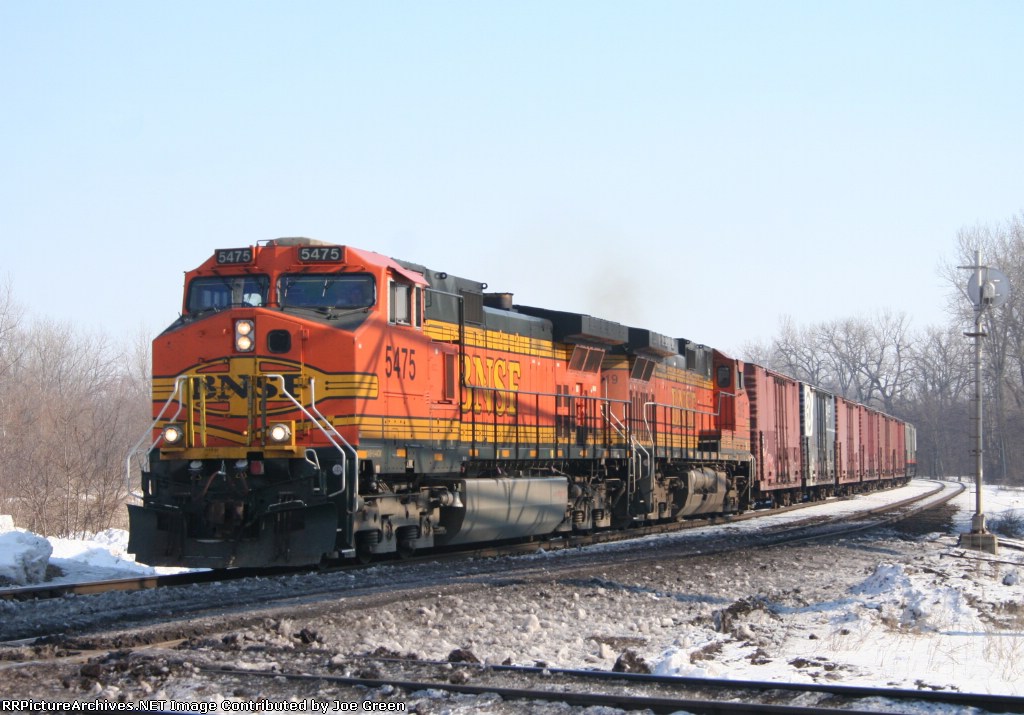 BNSF 5475